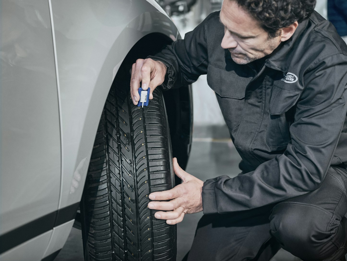 Land Rover Calgary | Land Rover Tires & Parts Department