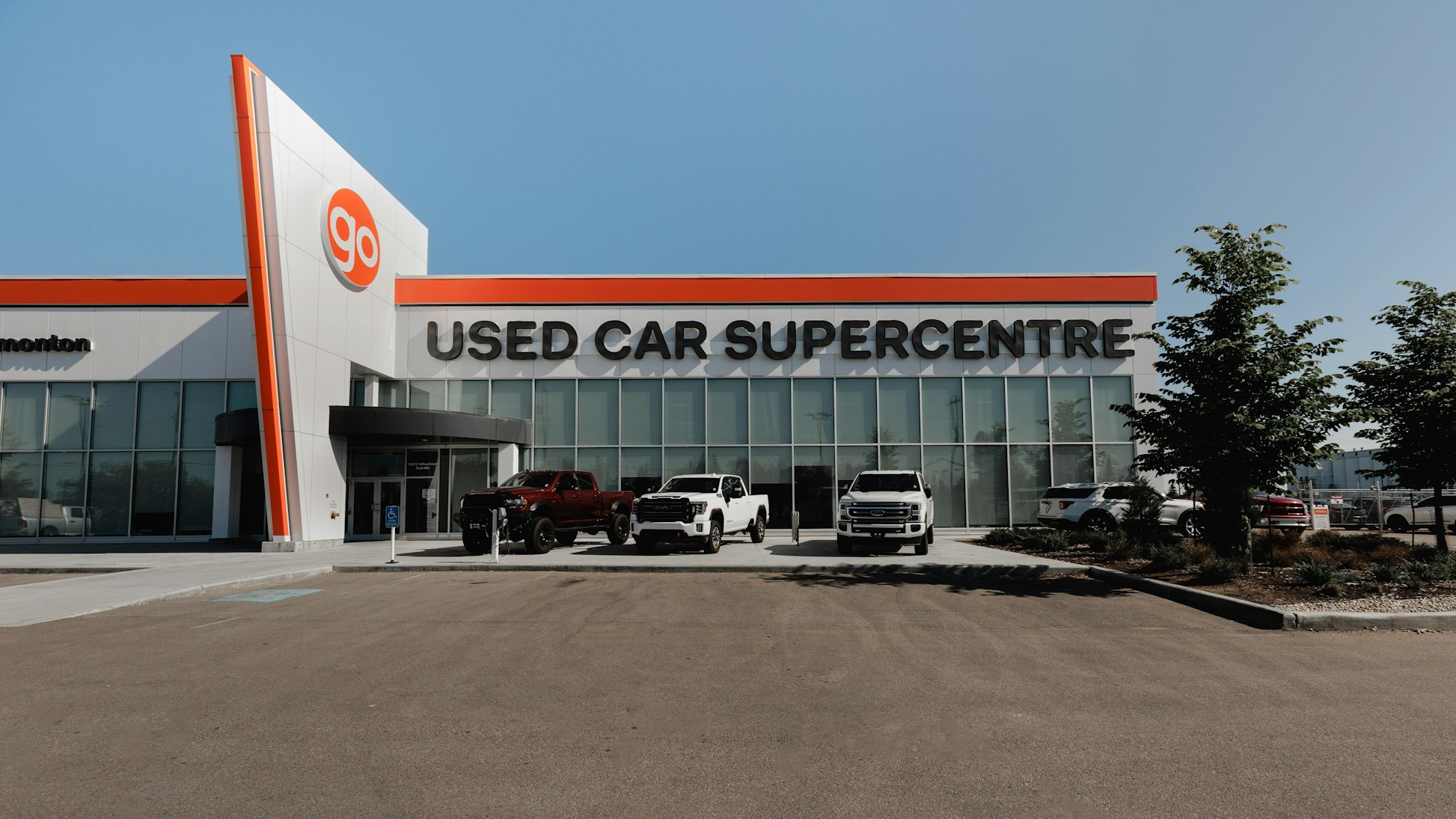 Go Auto Outlet Yellowhead - Edmonton Car Dealership | Go Auto