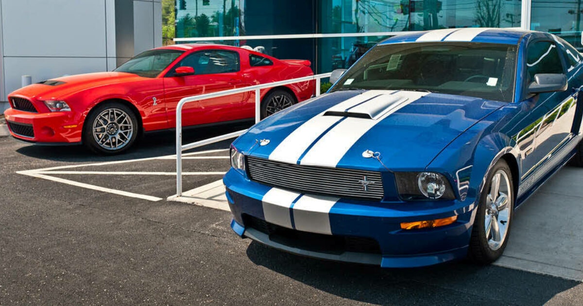 5 Things to Avoid When Driving Standard | Go Auto