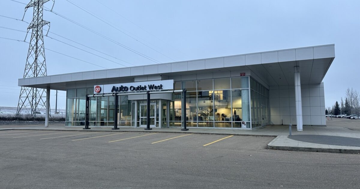 Go Auto Outlet West - West Edmonton Car Dealership | Go Auto